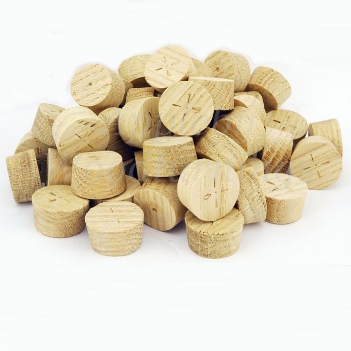 32mm European Oak Cross Grain Tapered Wooden Plugs
